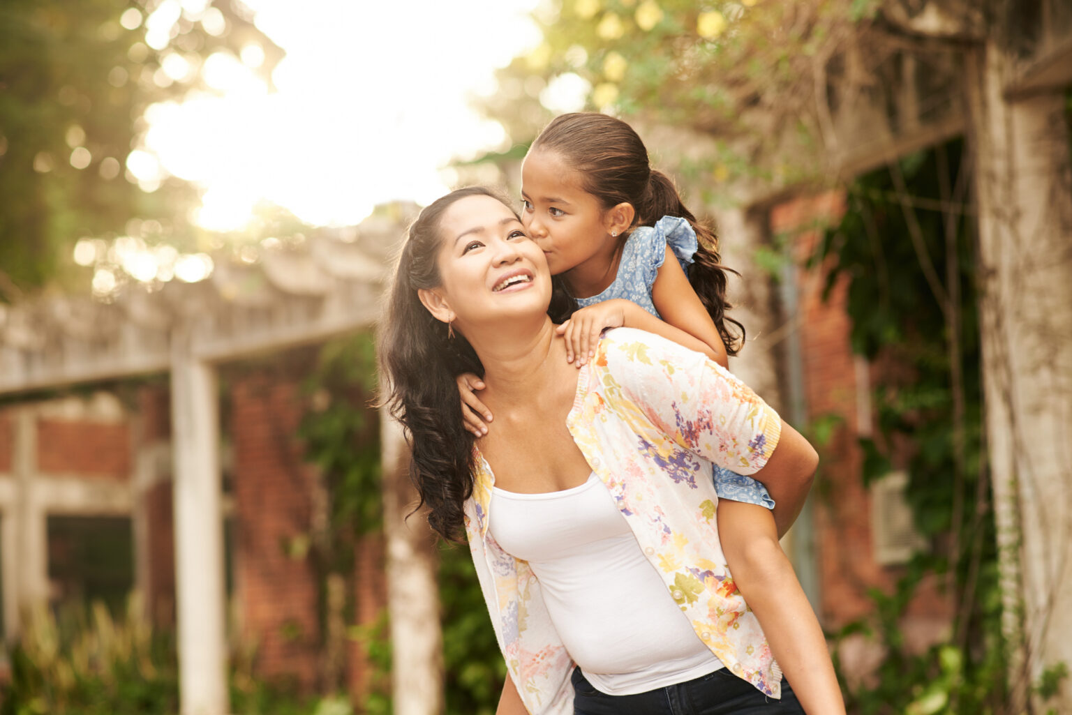 Should You Become a Solo Mom? - Cascade Cryobank